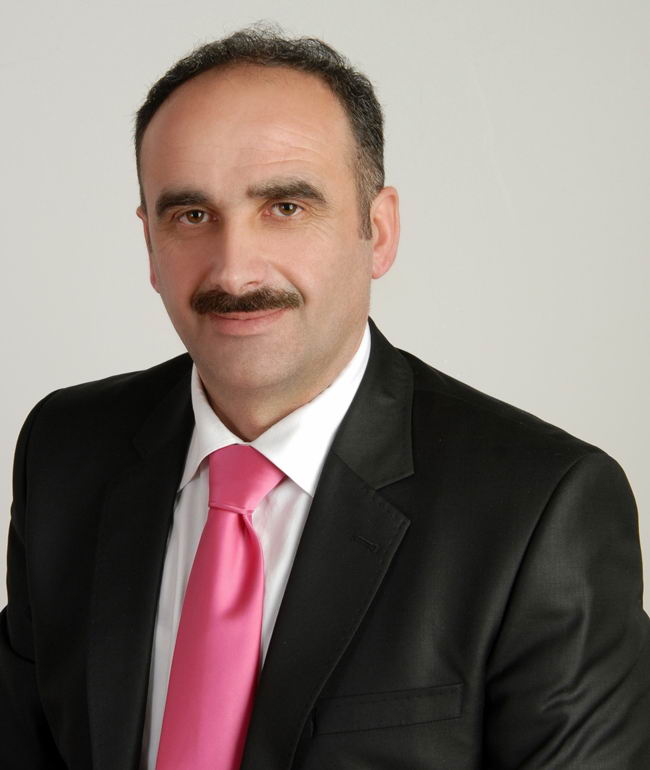 HAYDAR ÇELİK'TEN KUTLAMA